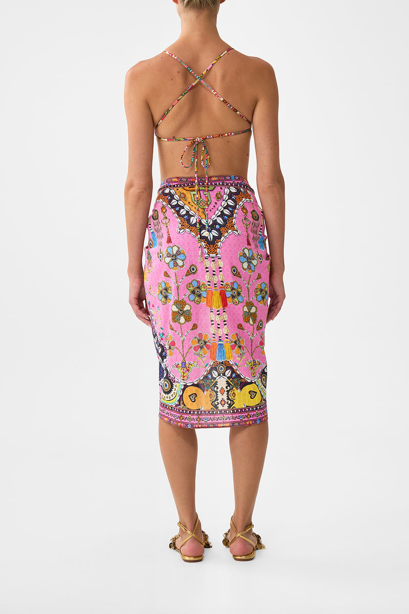 Patchwork Panorama Woven Short Sarong With Tassels | CAMILLA AU – CAMILLA