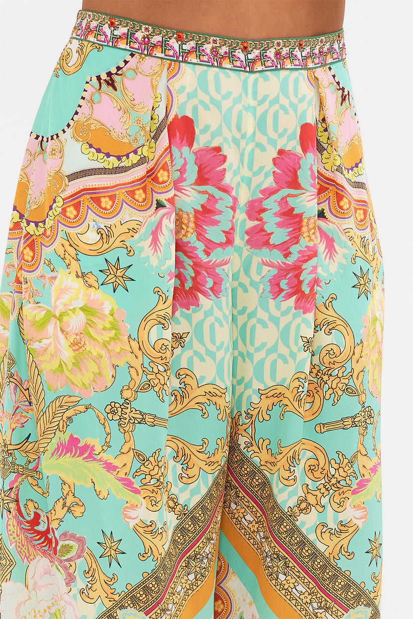 Tuck Front Pant, An Italian Welcome | CAMILLA AU – CAMILLA