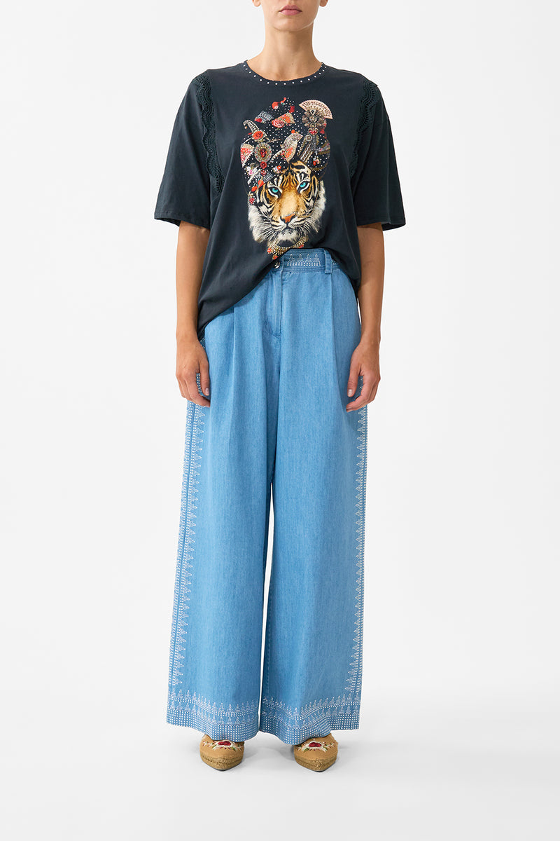 The Daughters Of Duende Oversized Tee With Lace Trim | CAMILLA AU – CAMILLA