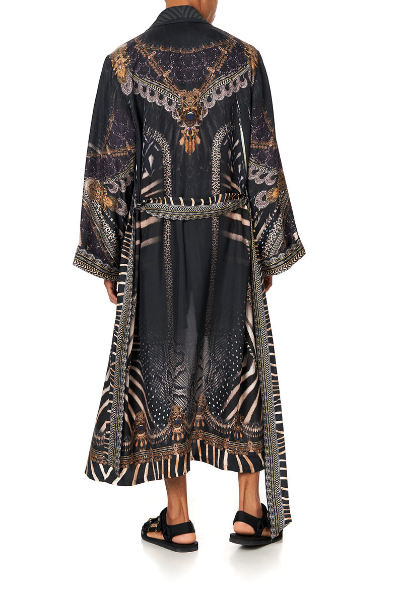 Long Line Robe, Quechua King | CAMILLA AU – CAMILLA