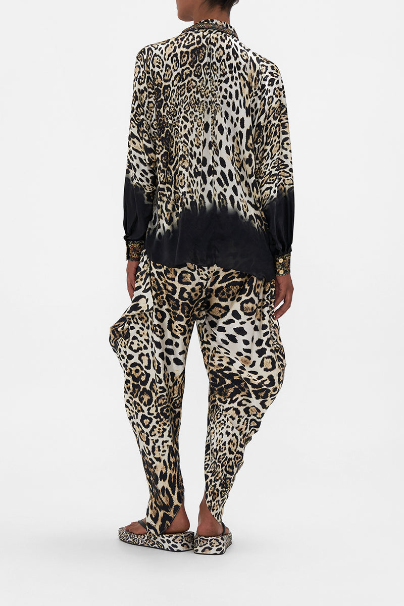 Curved Hem Shirt, Cool For Cats | CAMILLA AU – CAMILLA