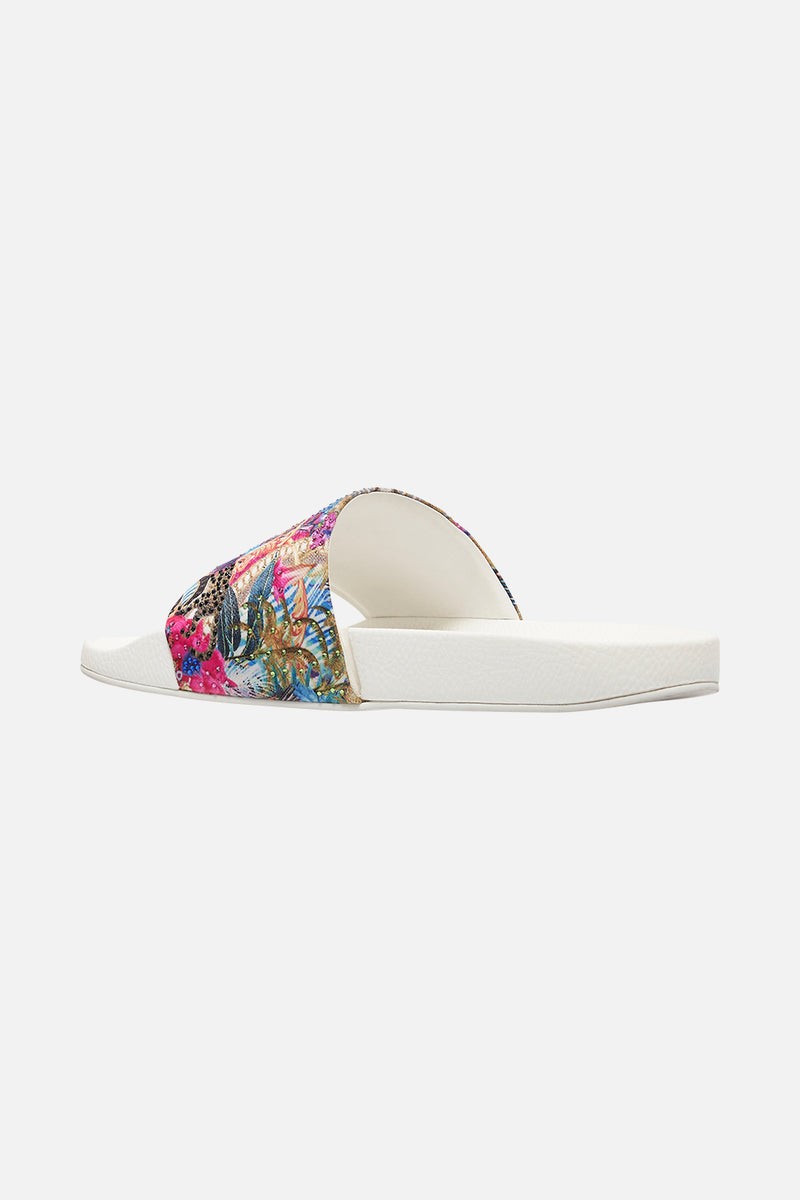 Pool Slides, Merry Go Round | CAMILLA AU – CAMILLA