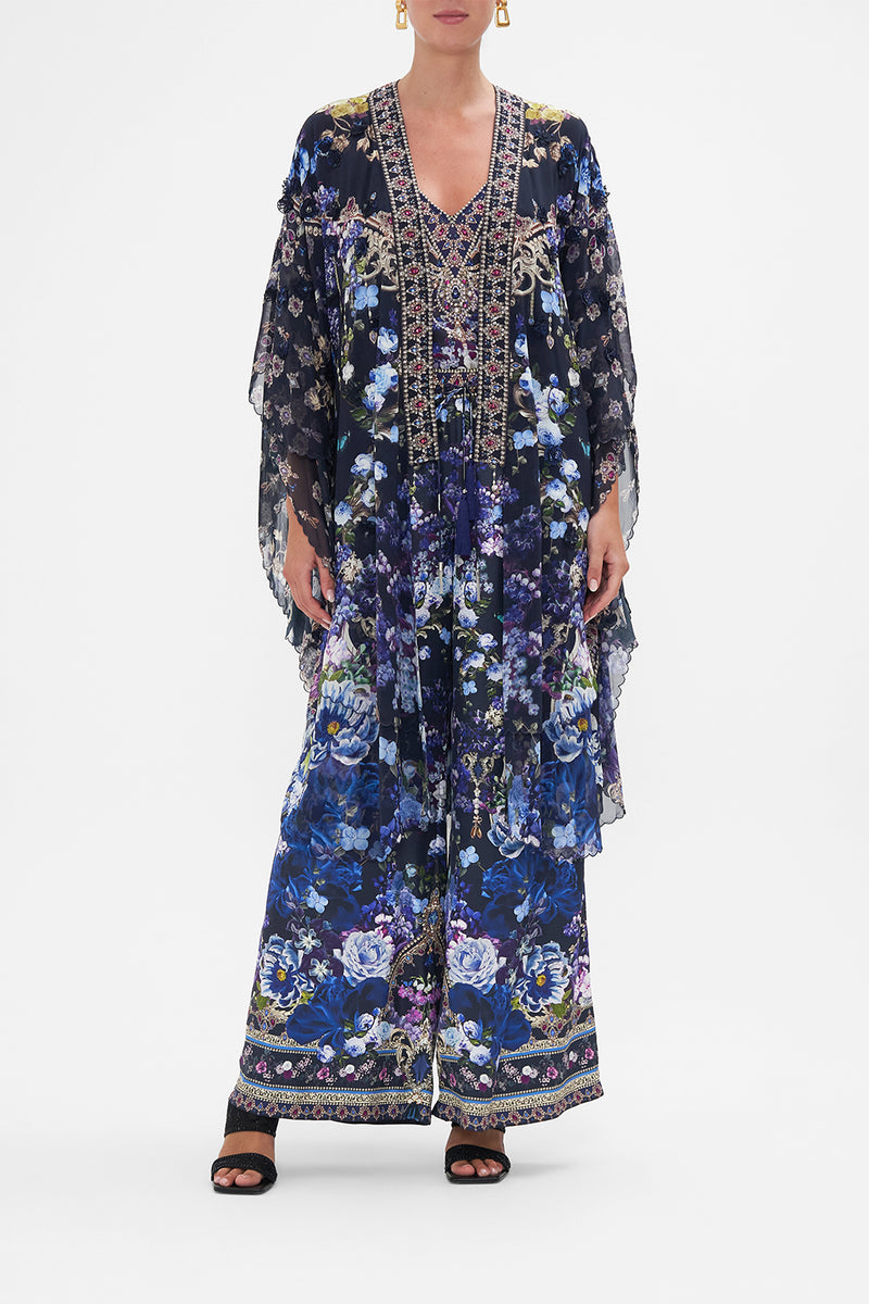 Scalloped Edge Layer, Obsidian Bloom | CAMILLA AU – CAMILLA