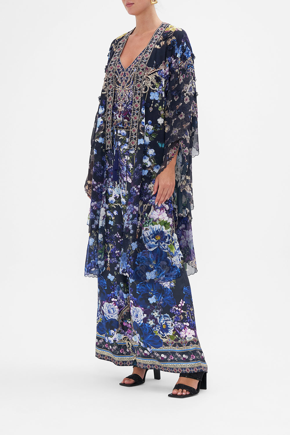 Scalloped Edge Layer, Obsidian Bloom | CAMILLA AU – CAMILLA