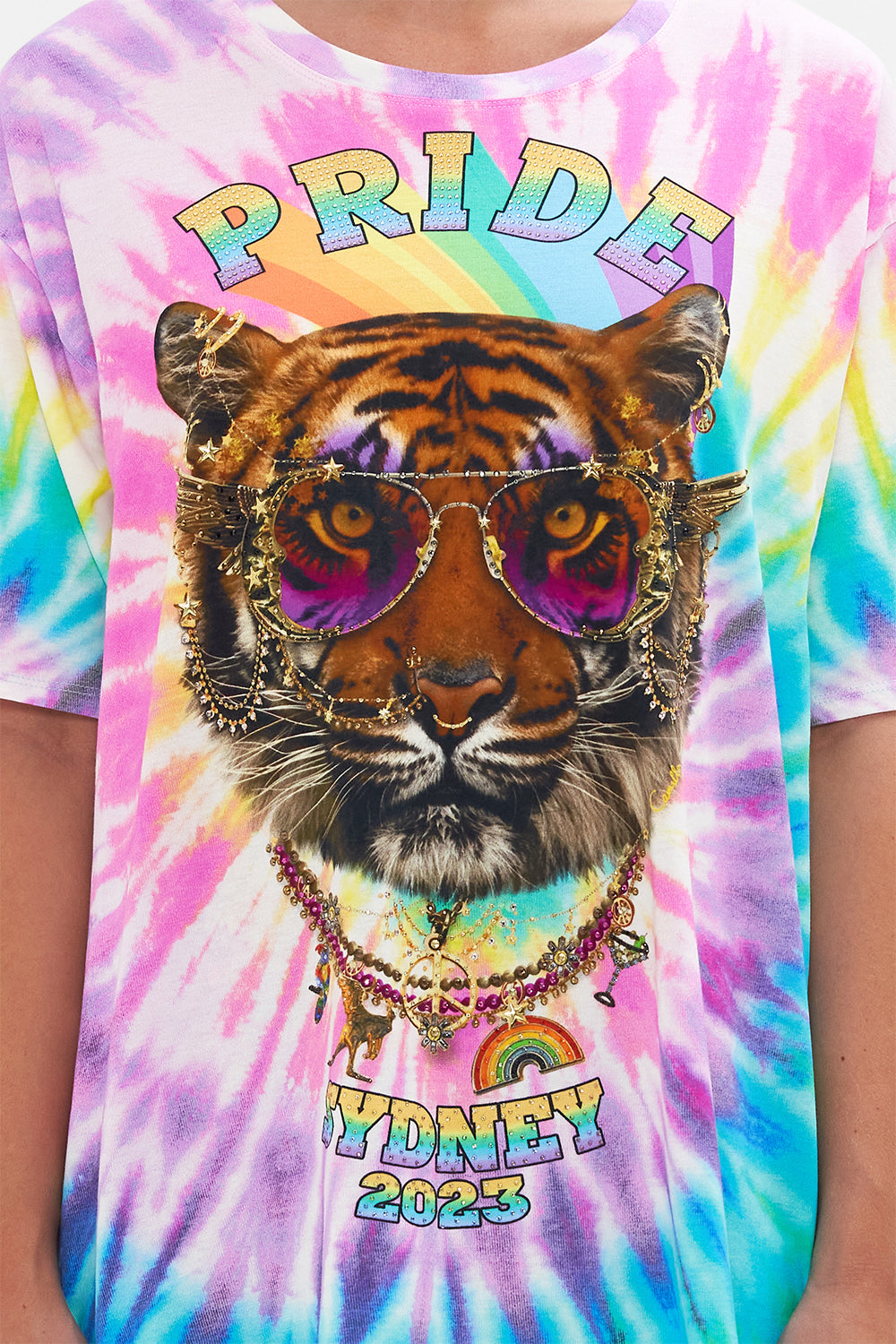 Oversize Band Tee, Dancing With Destiny | CAMILLA AU – CAMILLA